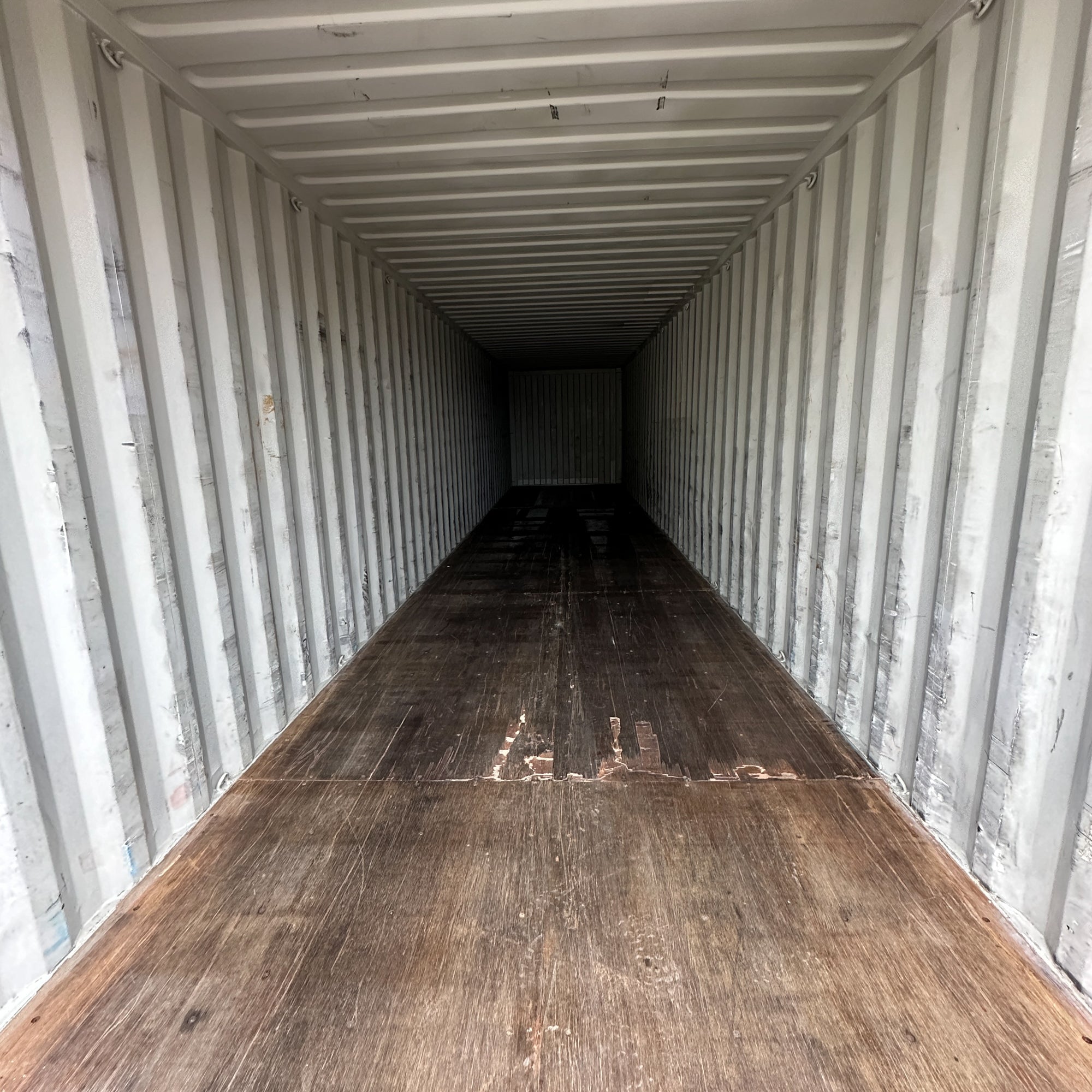 40’ Standard Cargo Worthy Used Shipping Container – Cascade Container